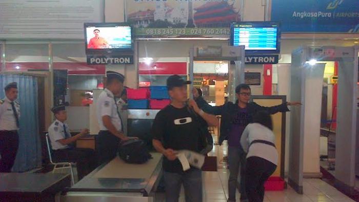 Bandara A Yani Semarang Tambah 48 Personel Keamanan - Tribunjateng.com