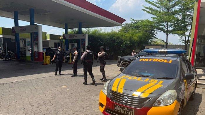 25 SPBU di Kudus Mulai Dijaga Polisi, 1 September Rencana Kenaikan Harga BBM Bersubsidi ...