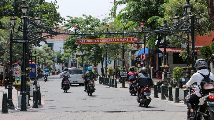 Kota Lama Dipasangi Portal Batas Ketinggian 2,1 Meter, Kendaraan Besar ...