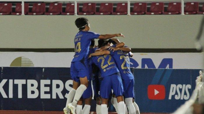 Hasil Babak II Skor 3-0 PSIS Semarang Vs Persik Kendal, Mahesa Jenar ... Hasil Babak II Skor 3-0 PSIS Semarang Vs Persik Kendal, Mahesa Jenar ...