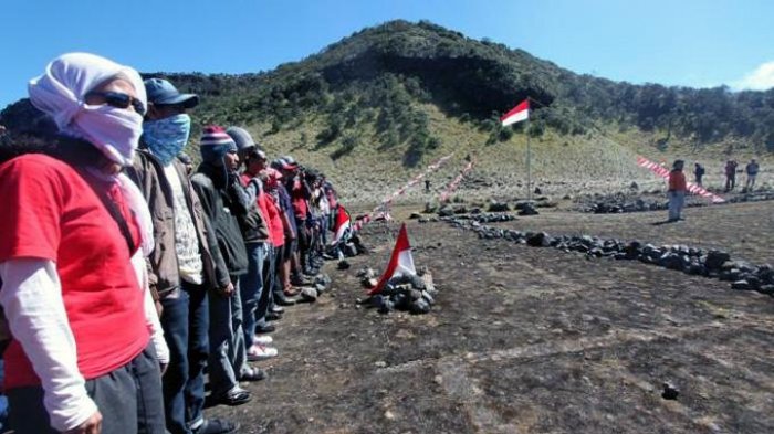 Pendaki Gunung Lawu via Cemoro Sewu Bertambah, Manfaatkan Libur Akhir Pekan Panjang - Halaman 2 ...