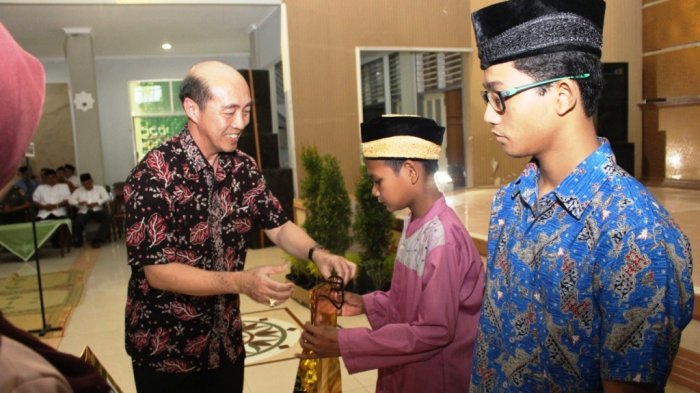 Pura Group Santuni 1.000 Anak Yatim Piatu dan Bagikan 6.000 Bingkisan - Tribunjateng.com