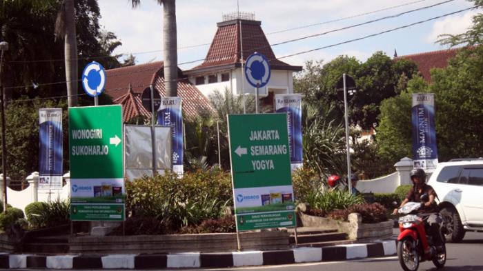 Mohon Perbarui Rambu di Jalan Gang Pinggir - Tribunjateng.com