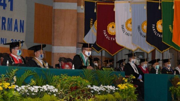 655 Lulusan Ikuti Wisuda Unsoed Purwokerto Periode Juni 2021 ...