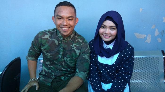 Akun Lambe Turah Ngamuk Temukan Tulisan Fahrul Razi yang Sebut 'Indon Dungu', Lihat ...