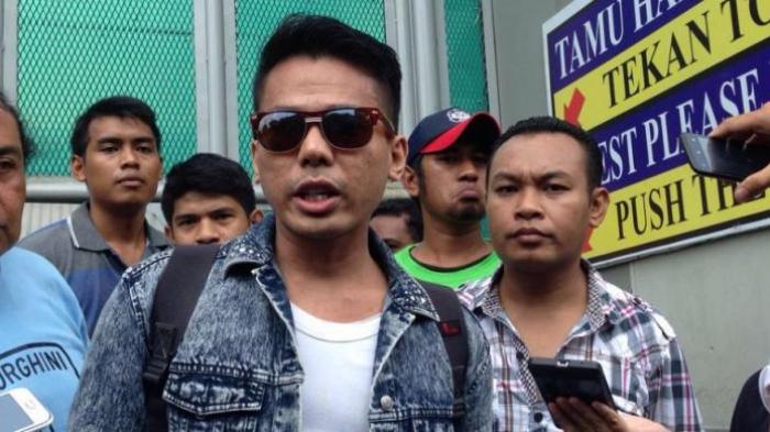 Robby Abbas Eks Mucikari Bongkar Strateginya Rekrut Artis Terjun ke ...