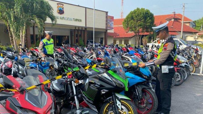 Ratusan Motor Berknalpot Brong Terjaring Patroli Hunting Polres Kudus - Tribunjateng.com