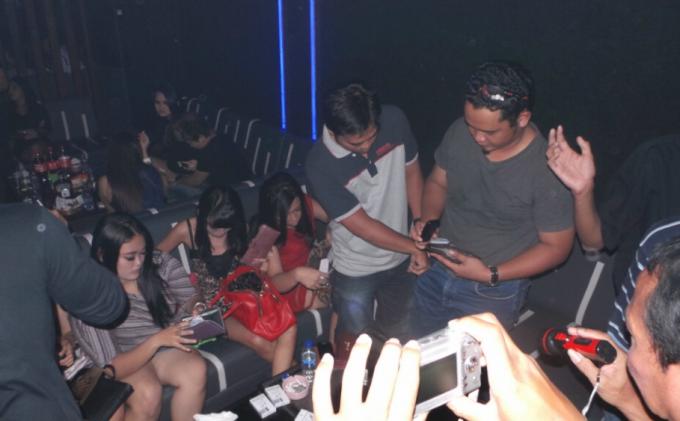 Diduga Pengguna Narkoba, Enam Pengunjung Liquid Cafe Semarang Diamankan ...