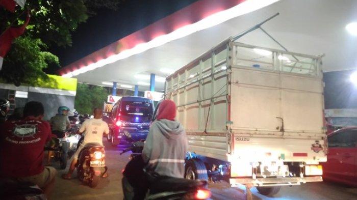 Sejumlah SPBU di Kudus Dipadati Kendaraan Jelang Rencana Kenaikan BBM Subsidi - Tribunjateng.com