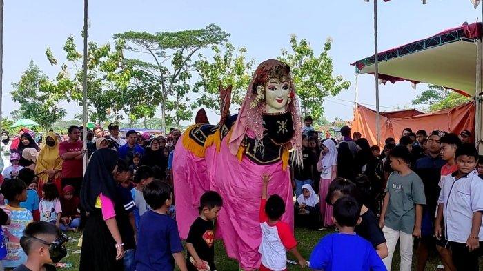 Lestarikan Tradisi Budaya, Seni Barong Budoyo Nakulo Mudho Kendal ...