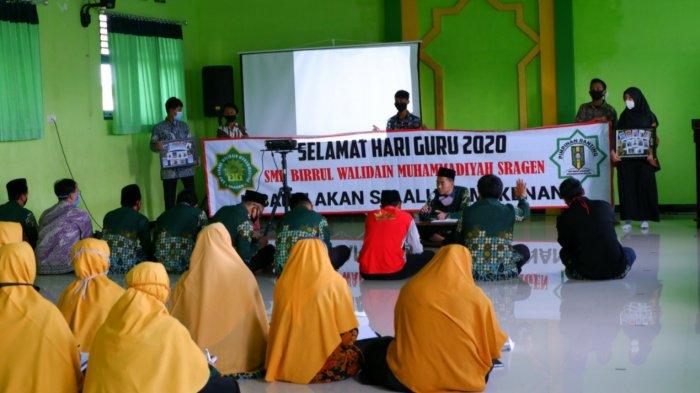 Siswa SMP Birrul Walidain Muhammadiyah Sragen Berikan Kejutan kepada Guru - Tribunjateng.com