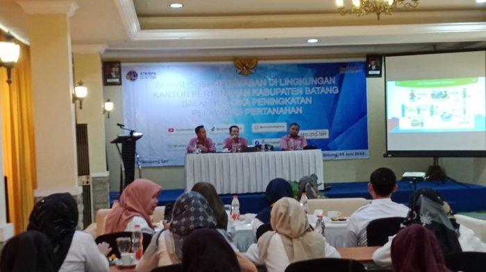 Tingkatkan Kualitas Kinerja dan Pelayanan, BPN Batang Gelar Pelatihan Kehumasan - Tribunjateng.com