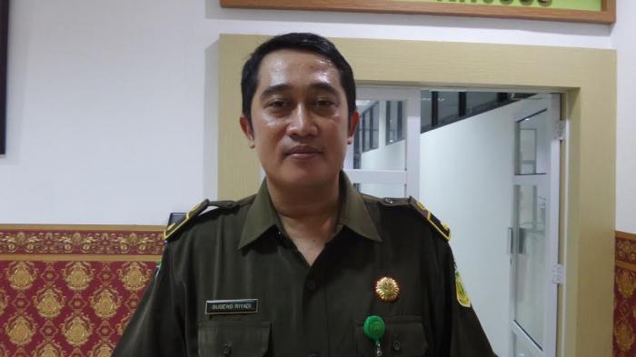 Mainkan Stok Beras di Gudang Bulog Mangkang Kulon, Sudarmono ...