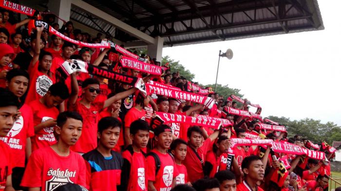 Manajemen Persak Siapkan 13 Bus untuk Suporter ke Purwokerto ...