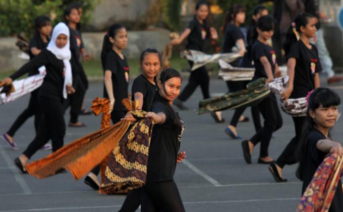 Tari Batik Semarangan Melenggang ke Istana Merdeka - Tribunjateng.com