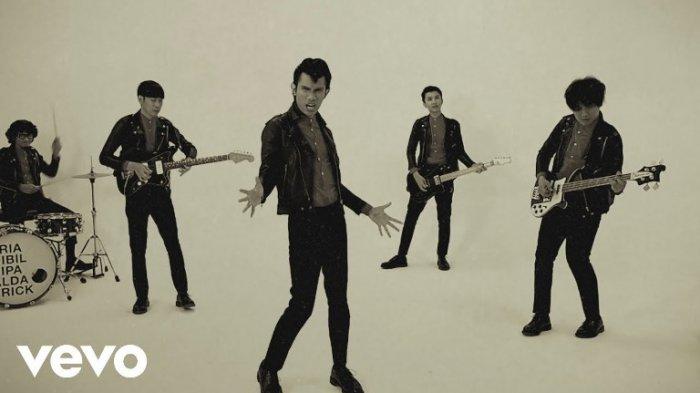 Chord Kunci Gitar Main Serong The Changcuters - Tribunjateng.com