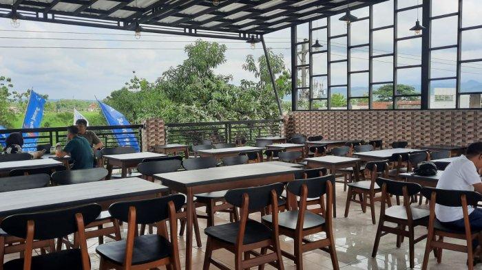 The Heavenly Cafe & Resto, Tempat Nongkrong Baru yang Asyik di Pati ...