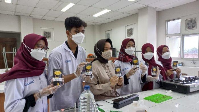Kreatif, Tim Mahasiswa Farmasi UMP Purwokerto Ciptakan Permen Anticorona - Tribunjateng.com