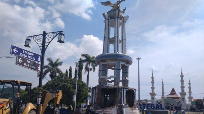 Tugu Garuda Ikon Kota Tegal Dirobohkan, Akan Ada Tugu Baru di Tengah ...