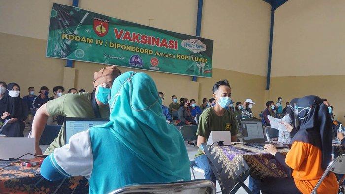 PT Java Prima Abadi Vaksinasi Keluarga Besar Karyawan Luwak White ...