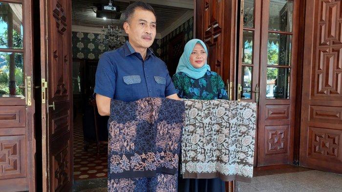 Batik Selotigo, Punya Motif Tugu Pancasila dan Pohon Rejasa Khas Kota ...
