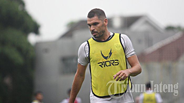 Kapten PSIS Semarang Pilih Berdiam Diri di Rumah Selama Libur Latihan ... Kapten PSIS Semarang Pilih Berdiam Diri di Rumah Selama Libur Latihan ...