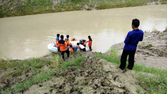 Dua Remaja Ini Hanyut Terseret Banjir Bandang di Sungai, Dua Hari Belum ...