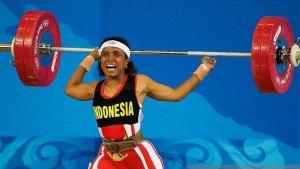 Sosok Lisa Rumbewas , Legenda Angkat Besi Indonesia Peraih Banyak ...