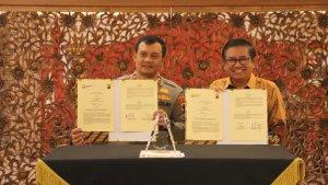 Sosok Ichlas Budhi Karyawan Petrokimia Gresik Lawan Main Video Syur Selebgram Viska Dhea ...