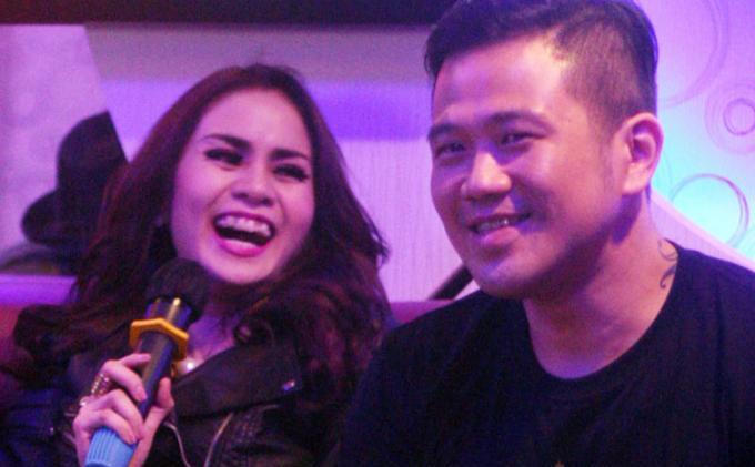 FOTO FOTO Momo Geisha Ungkap Rencana Pernikahan dengan Dandy - Tribunjateng.com