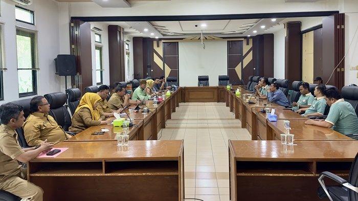 Gerakan Pemuda Ingatkan Pemkab Pasuruan Tidak Mutasi Sembarangan dan Transaksional - tribunjatim ...