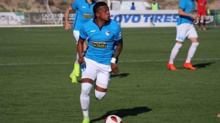 SOSOK Bryan Angulo, Pemain Kolombia Bidikan Persib Bandung, Gaya Main ...