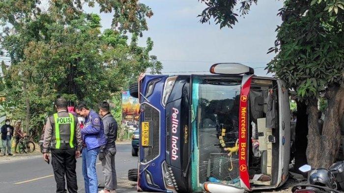Berita Topik Bus Terguling di Kediri Terbaru Hari Ini - tribunjatim ...