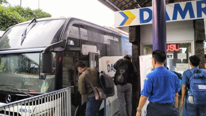 Berikut Tarif, Cara Naik, dan Waktu Operasional Bus Bandara Juanda dari Terminal Purabaya ...