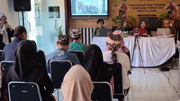 Menjaga Lilin Api Gandrung Terop Banyuwangi Lewat Para Pewaris ...