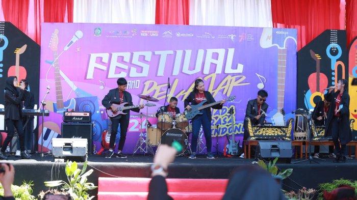 Lewat Festival Band Pelajar, Banyuwangi Wadahi Bakat Bermusik Milenial ...