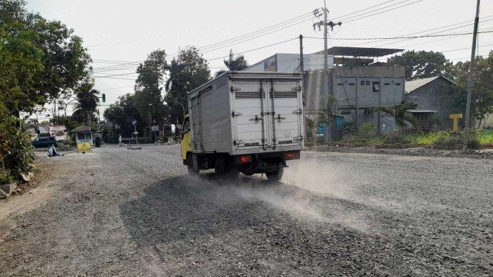 Perbaikan Kerusakan Jalan Lingkar Timur Lumajang Belum Juga Rampung ...