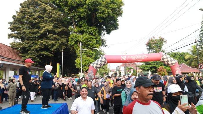 Momentum HUT Korpri ke-53, Pj Bupati Lumajang Dorong ASN Semangat Kerja ... Momentum HUT Korpri ke-53, Pj Bupati Lumajang Dorong ASN Semangat Kerja ...