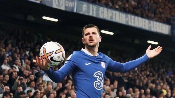 Pembahasan Kontrak Mount Belum Jelas, Liverpool Siap Tikung Duo ...