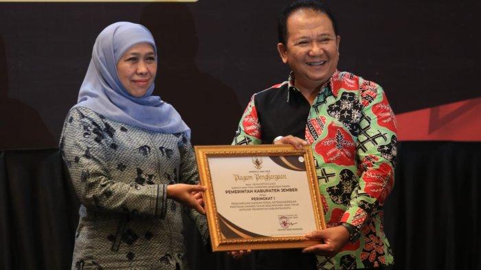 Pemkab Jember Raih Penghargaan Paritrana Award dari Pemprov Jatim di Penutup Tahun - tribunjatim ...