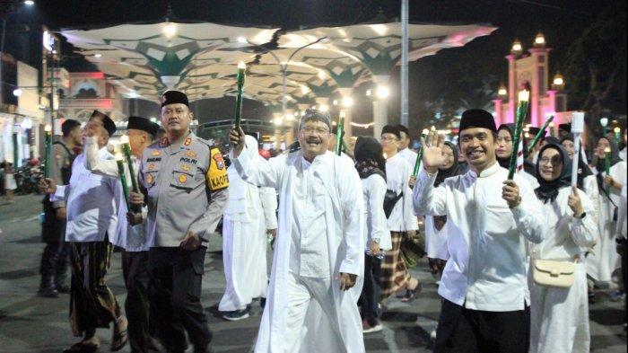 Menyambut Idul Adha, Wali Kota Pasuruan Gus Ipul Takbir Keliling Bersama Forkopimda ...
