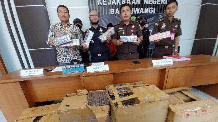 Berkas Lengkap, Kasus Peredaran Rokok Ilegal di Banyuwangi Dilimpahkan Ke Kejaksaan ...