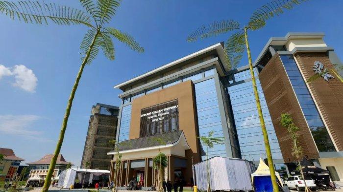 Gelar Sharing Session, Poliwangi Banyuwangi Dorong Mahasiswa Raih Beasiswa Studi ke Luar Negeri ...