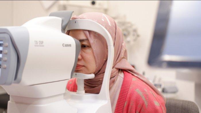 Bebas Kacamata Plus, Minus Hingga Silinder, Okie Agustina Pilih Alternatif Lasik Presbyond ...