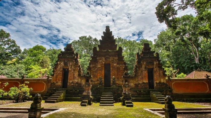 TN Alas Purwo Kenakan Tarif Nol Rupiah bagi Umat Hindu yang Beribadah ...