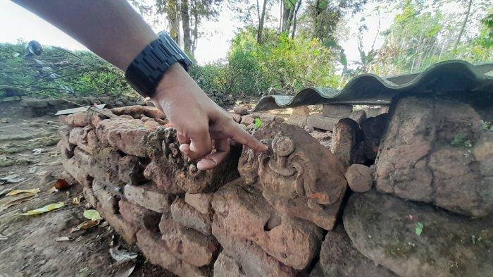 Mitos yang Menyelimuti Situs Batari Durga di Lumajang, Terbengkalai ...