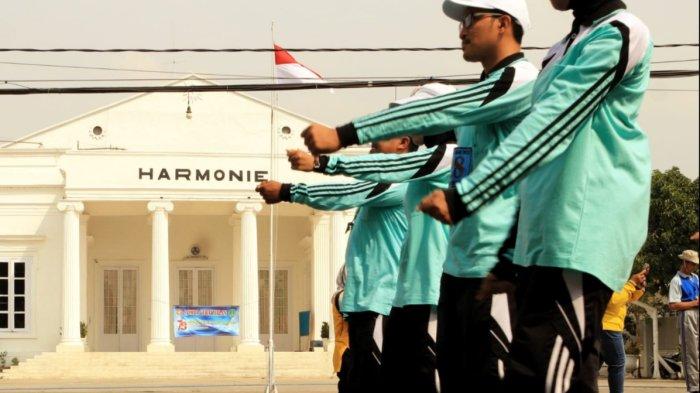 Peringati Hut Pgri Ke 78 Dan Hgn 2023 Pemkot Gelar Lomba Gerak Jalan