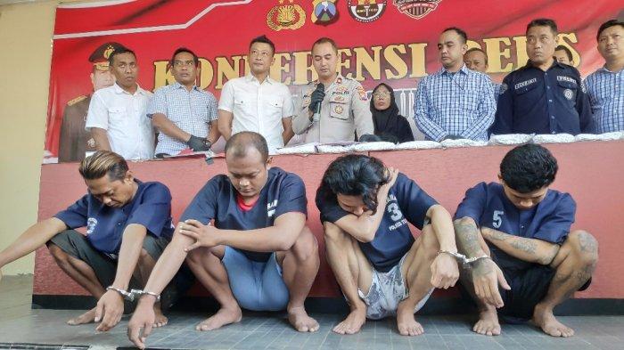 Puluhan Ribu Karnopen Diamankan di Kamar Kos Tuban, Pelaku Gunakan ...