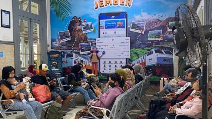 KAI Daop 9 Jember Beri Diskon 10 Persen Bagi Penumpang yang Hendak Nonton JFC - tribunjatim ...