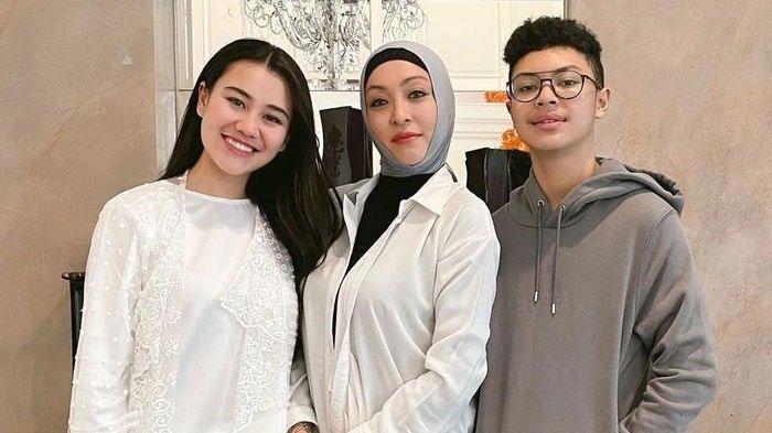Perubahan Sikap Aaliyah Massaid Calon Istri Thariq Dikuak Ibu Sambung ... Perubahan Sikap Aaliyah Massaid Calon Istri Thariq Dikuak Ibu Sambung ...